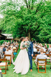 Leatherwood Mountains Wedding | Rachel & David DeLine Photography