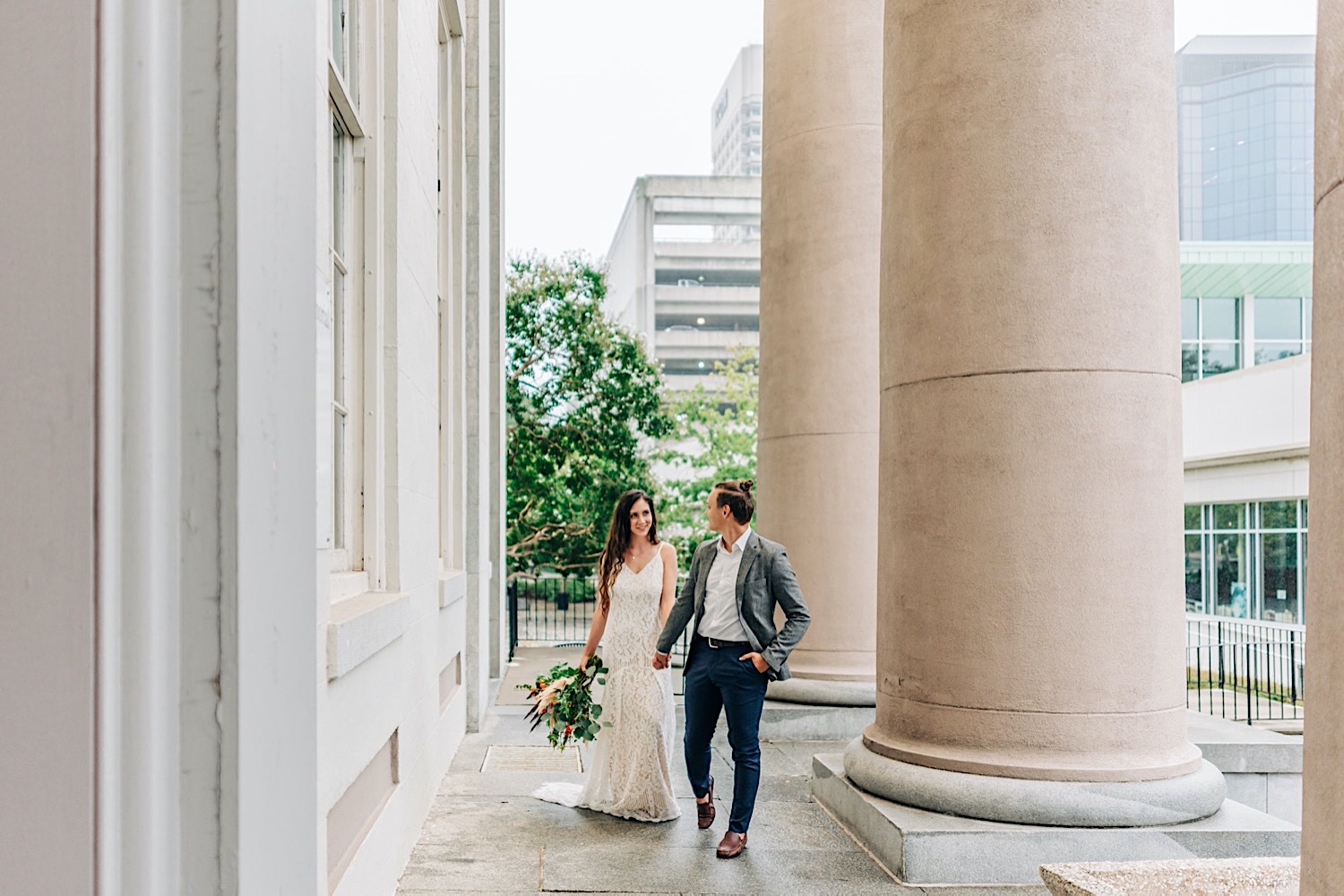 How to elope in Norfolk Virginia - DeLine Photography